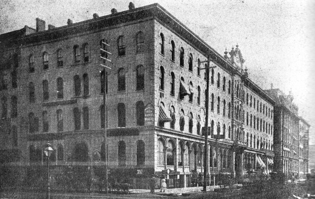 9.12. RAISING BUILDINGS TO THE NEW GRADE – Chicago Architecture History